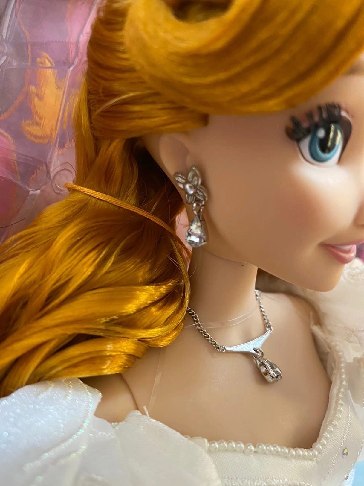 Disney D23 2022 Limited Edition dolls Jasmine, Merida, Giselle, Snow ...