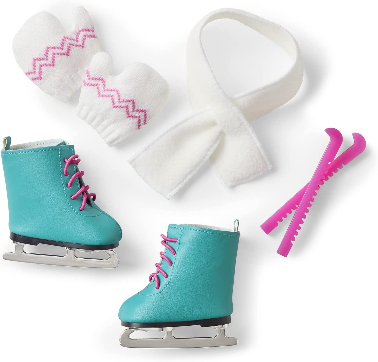 American Girl Corinne doll and her winter outfits and accessories ...