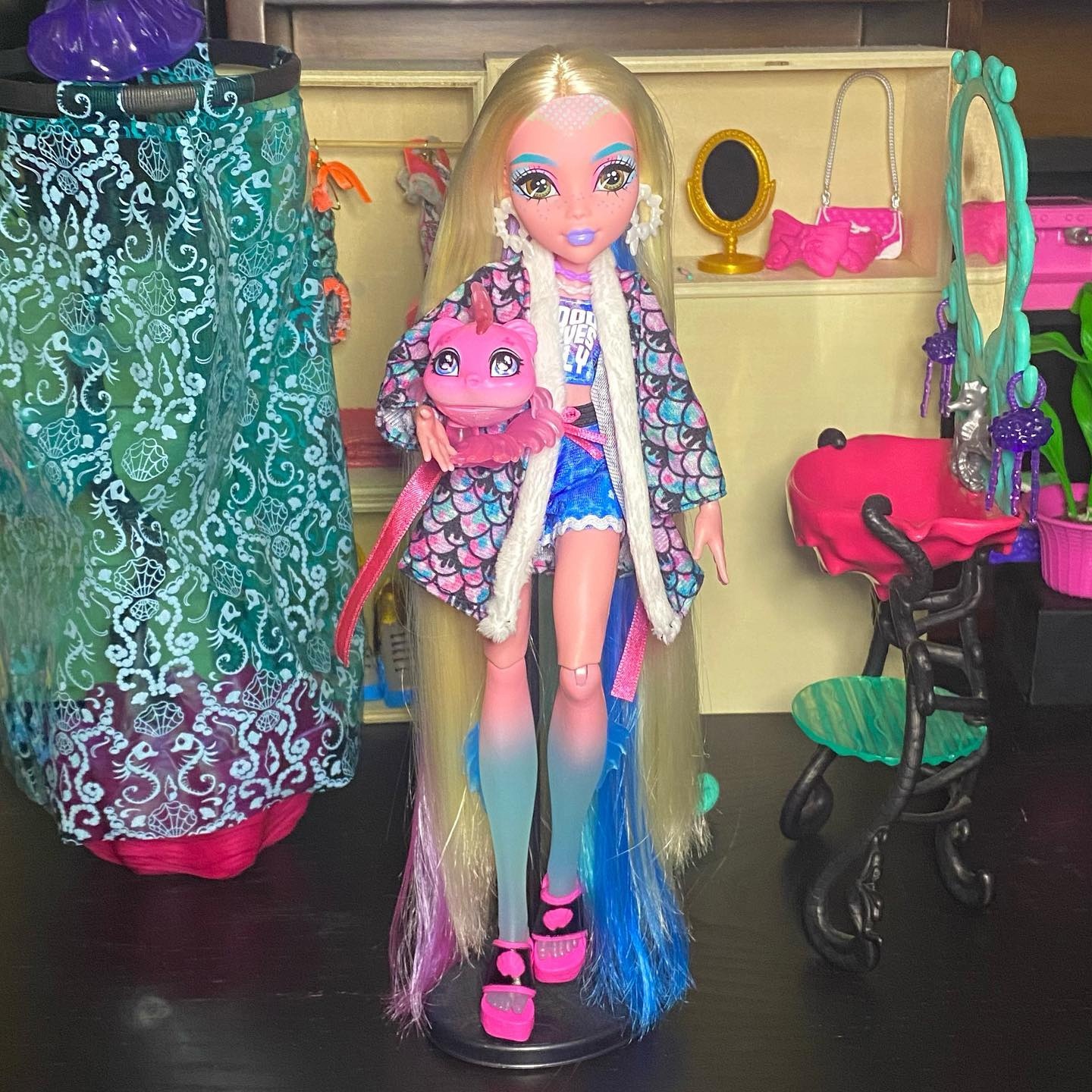 Monster High Lagoona Blue Spa Day playset with doll - YouLoveIt.com