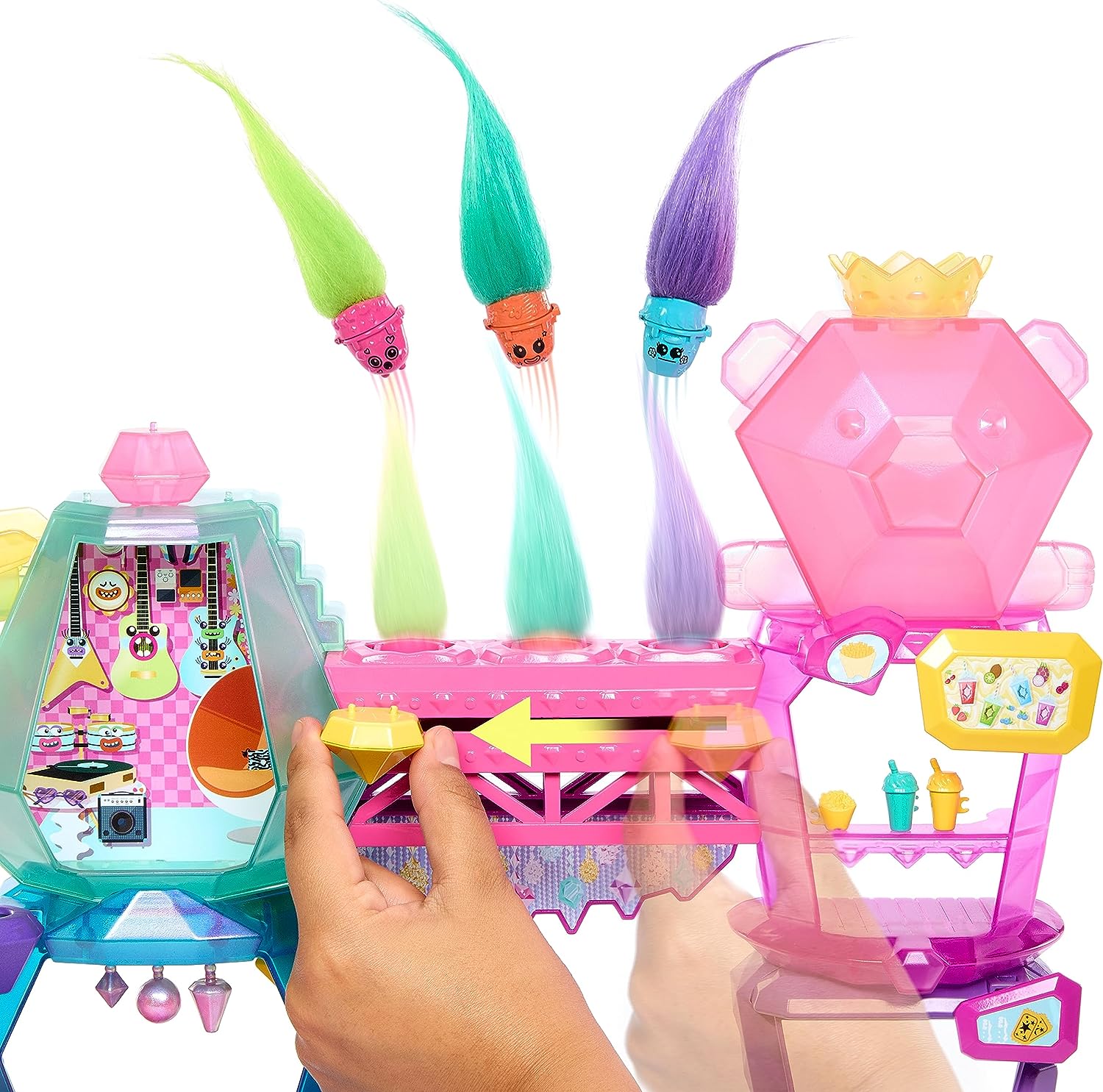 Trolls Band Together Mount Rageous Playset with Queen Poppy small doll ...