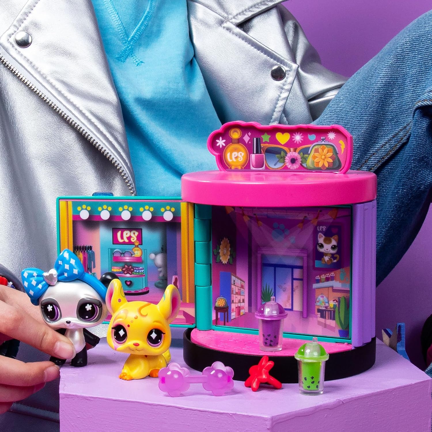 Littlest Pet Shop Series 4 Spin and Style Boutique - YouLoveIt.com