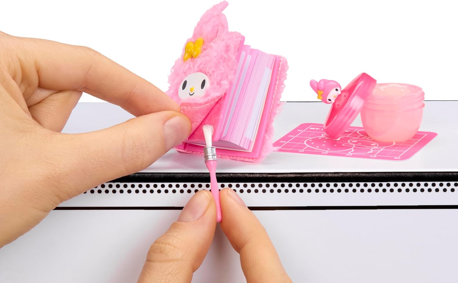 MGA's Miniverse Make It Mini Hello Kitty and Friends Series 3 ...